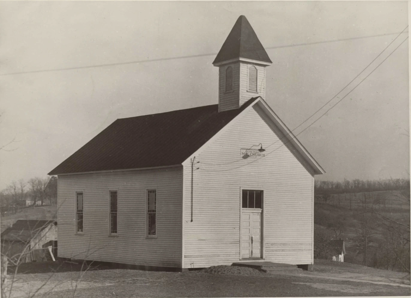 Cross Roads United Methodist Church - Community, Worship, and Care